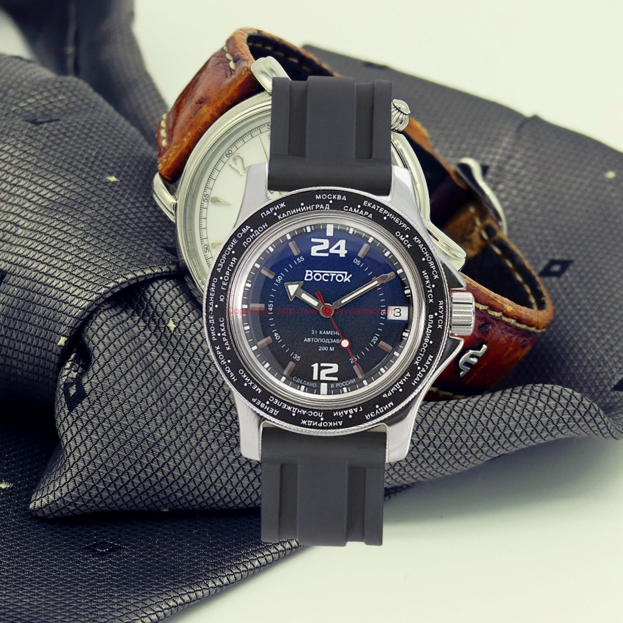 Vostok Amphibian Classic 13025A with Auto-Self Winding
